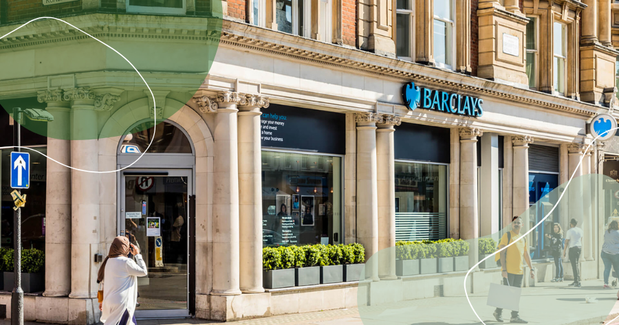 Barclays abbandona le fonti fossili? «Ancora troppe scappatoie»